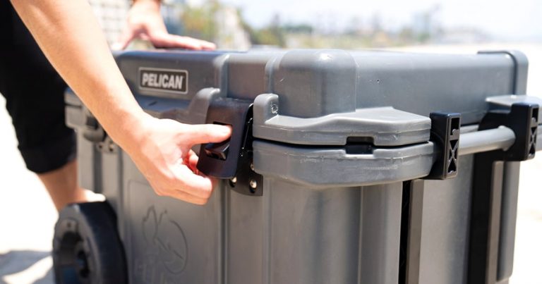 Best Lunch Cooler for Construction Workers - Our Top 5 Picks for 2021