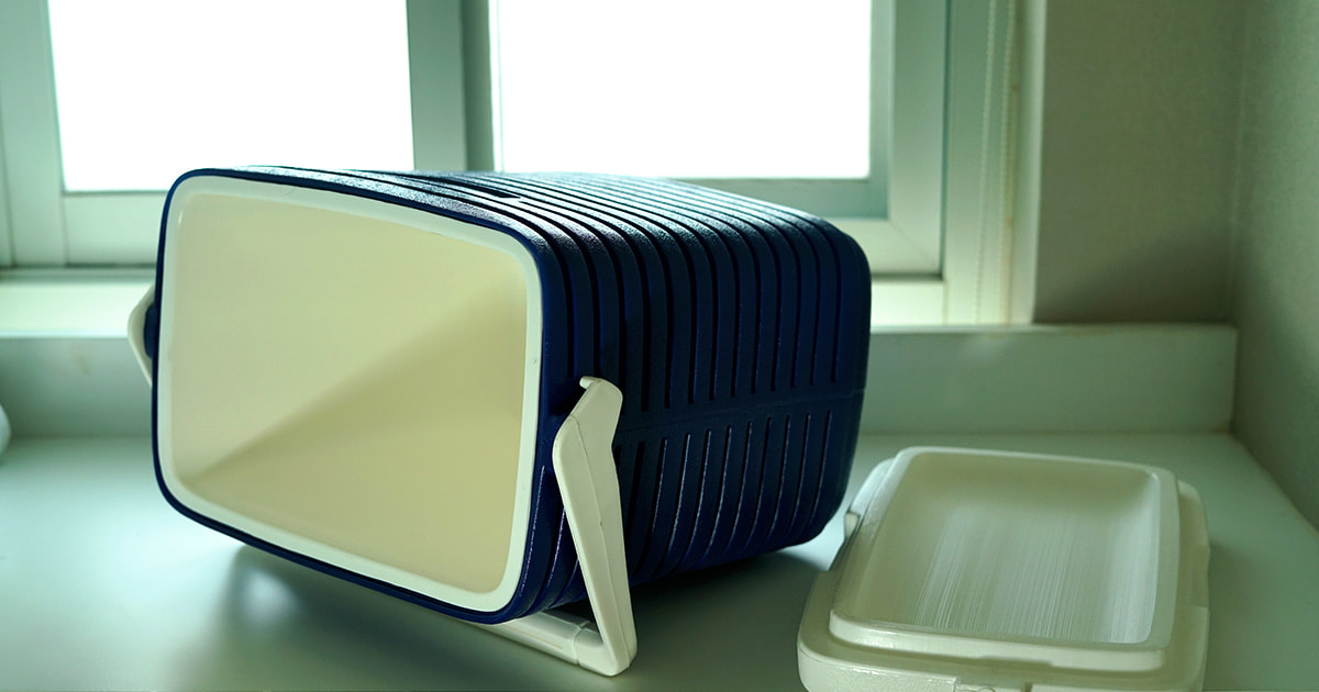 Best Lunch Cooler for Construction Workers - Our Top 5 Picks for 2021